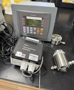 EDGETECH INSTRUMENTS OxyMaster 16TDP Lab Equipment used for sale price ...