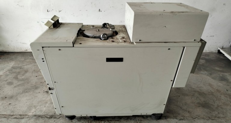 EDWARDS iH1800 Pump used for sale price #293810885, 2017 > buy from CAE