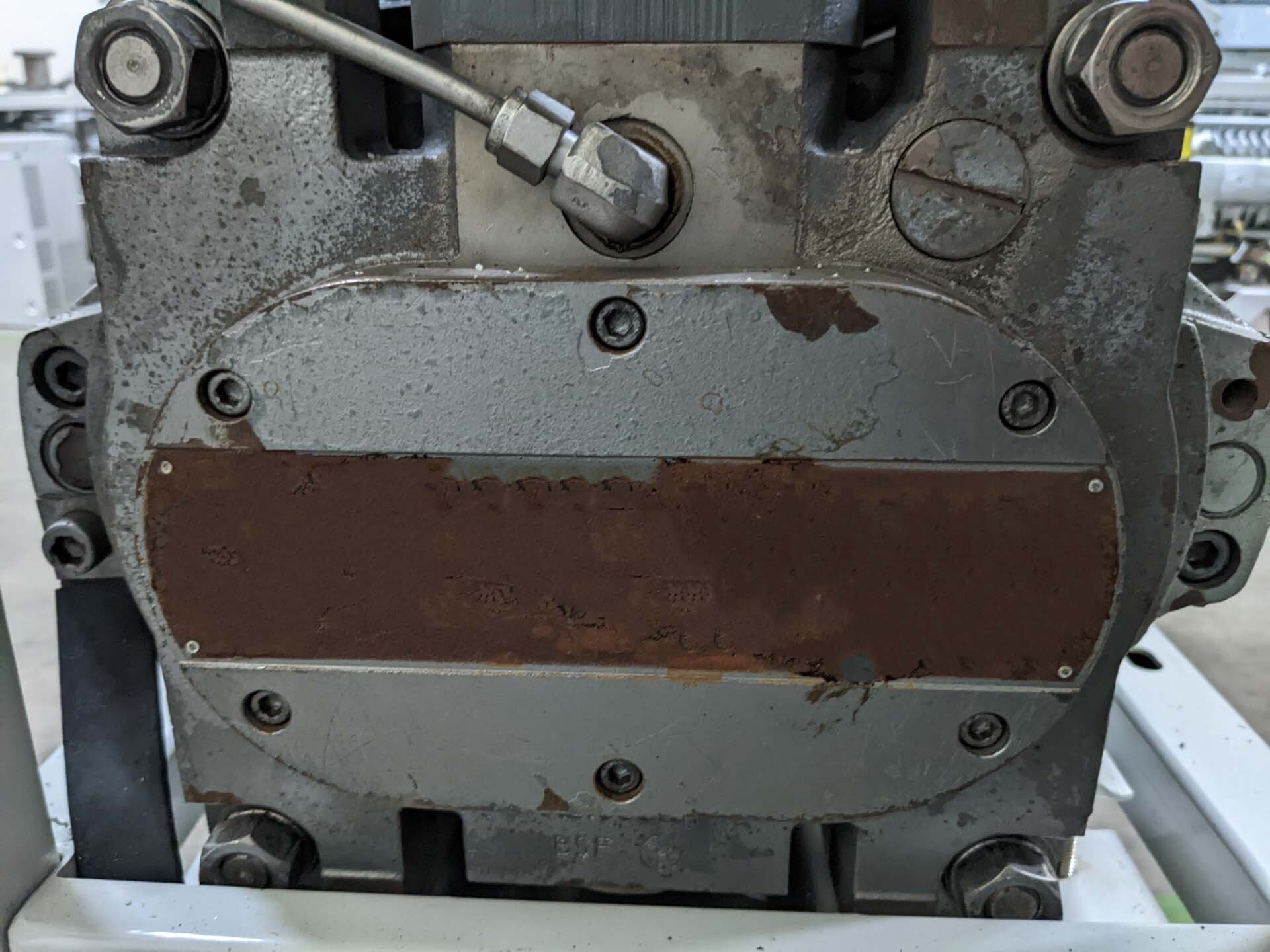 EDWARDS iQDP40 / QMB250 Pump used for sale price #293632496 > buy from CAE