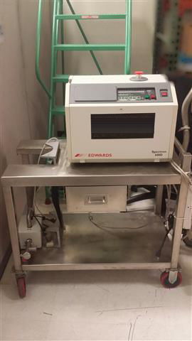 EDWARDS Spectron 600D 누출 감지기 판매 가격 #9105964에 사용됨 > CAE에서 구매