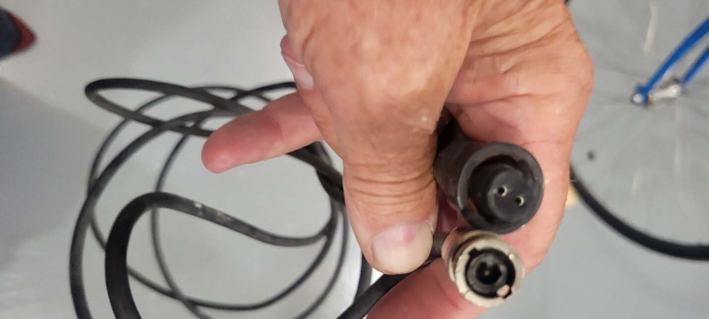 EMERSON CSI 2130 Electronic Test Equipment used for sale price ...