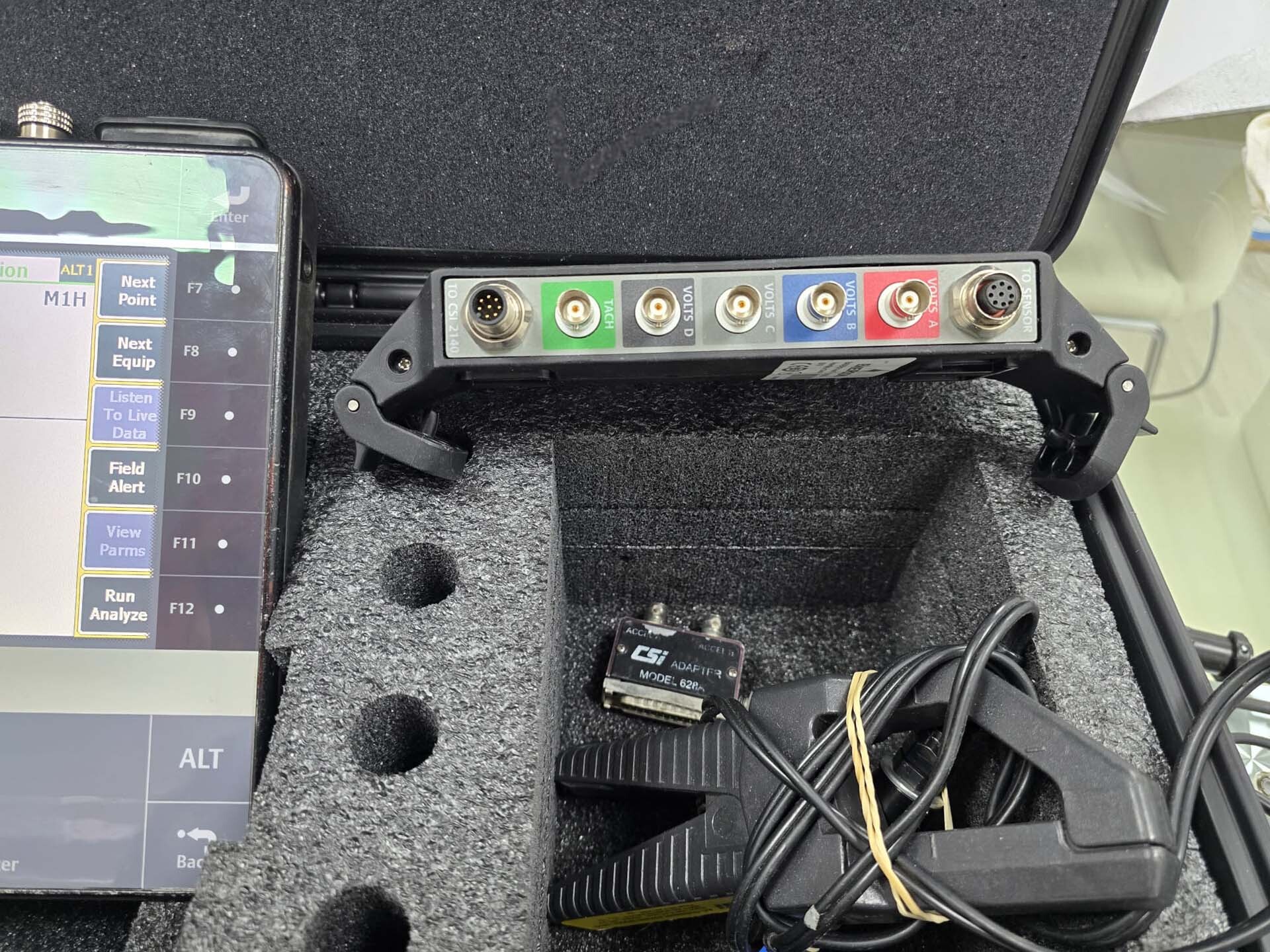 EMERSON CSI 2140 Electronic Test Equipment used for sale price ...