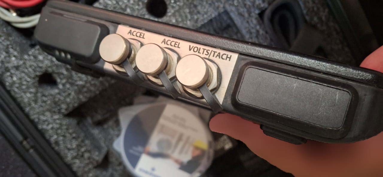 EMERSON CSI 2140 Electronic Test Equipment used for sale price ...