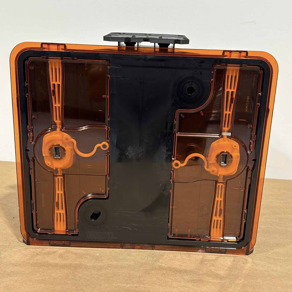 ENTEGRIS FOUP F300 / A300 방 판매 가격 #293776044에 사용됨 > CAE에서 구매