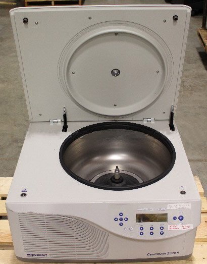 EPPENDORF 5920R 원심분리기 판매 가격 #9303630에 사용됨 > CAE에서 구매