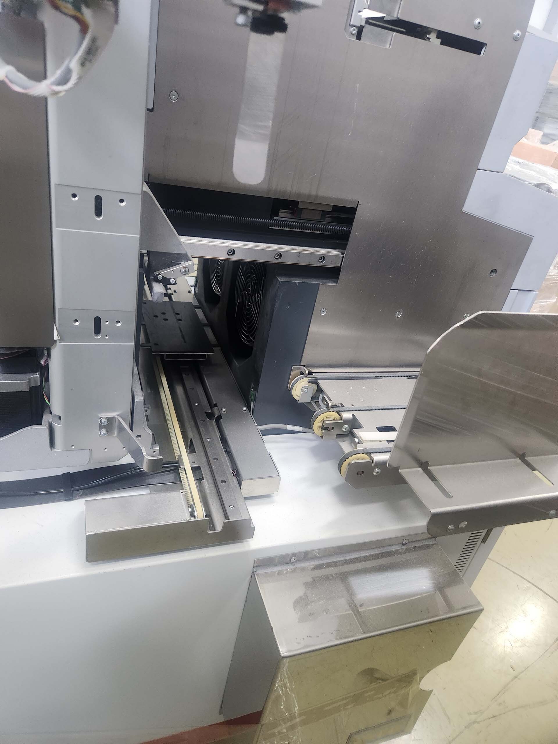 ESEC 3100 Plus Bonder used for sale price #293800595, 2006 > buy from CAE