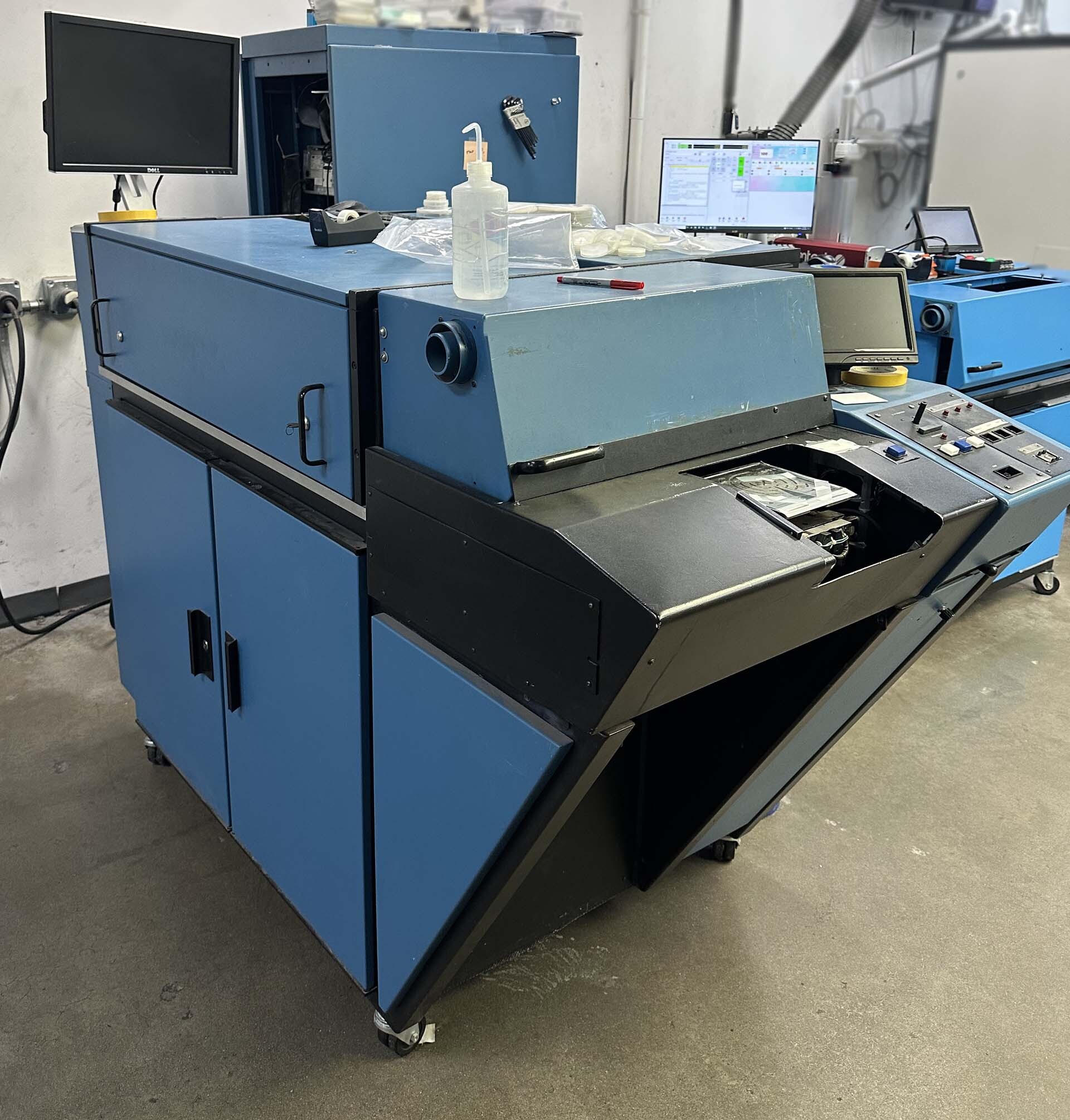 ESI 44 Plus Laser used for sale price #293799868, 1984 > buy from CAE