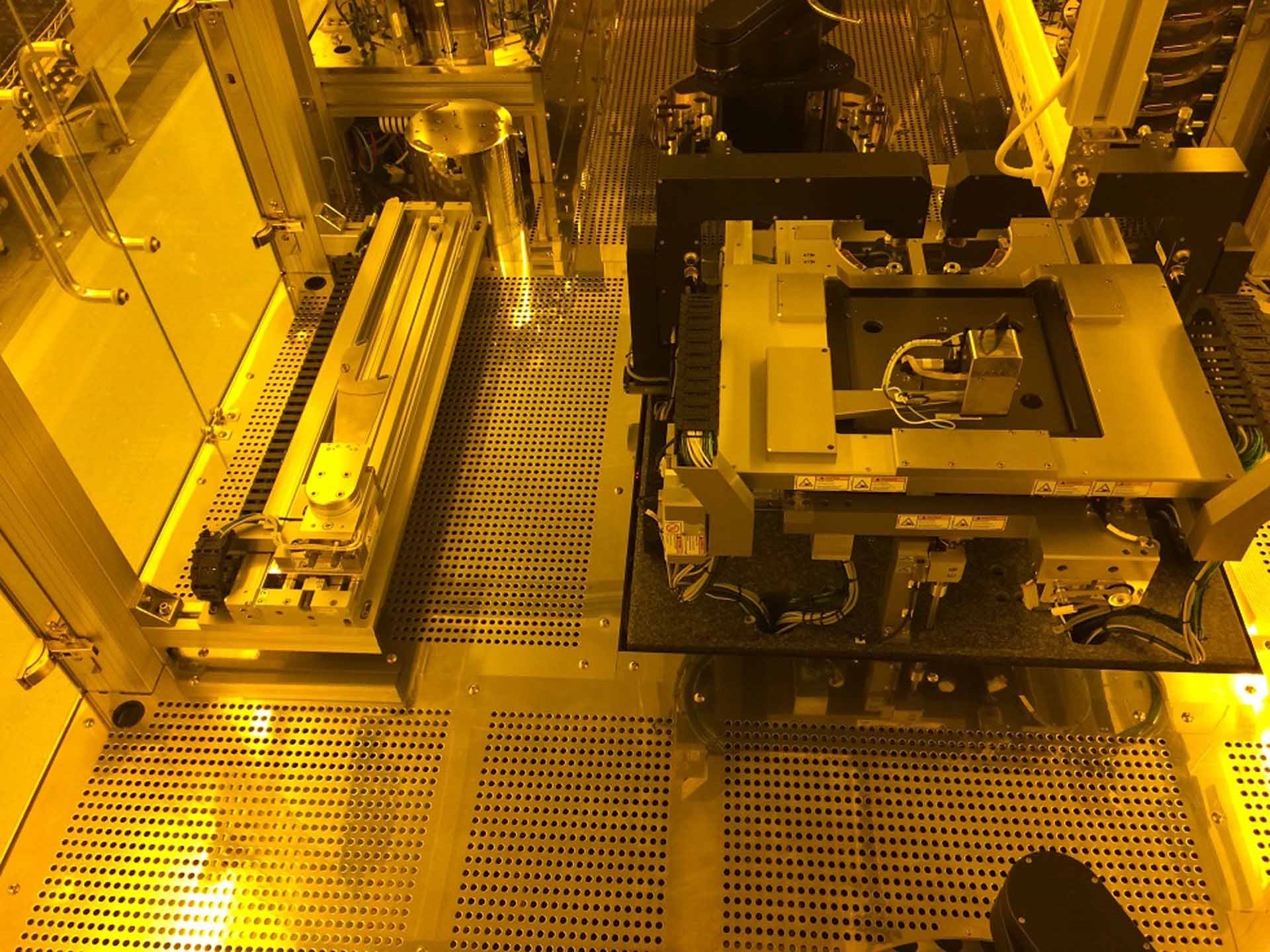 EVG / EV GROUP Gemini Bonder used for sale price #9229293, 2013 > buy ...