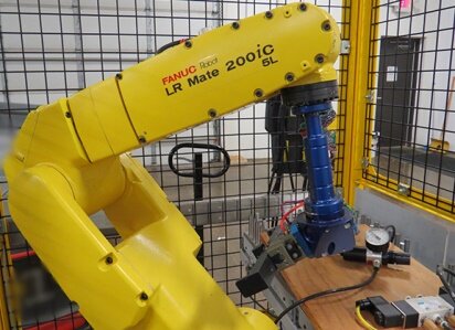 FANUC LR Mate 200iC Handler used for sale price #9174438, 2012 > buy ...