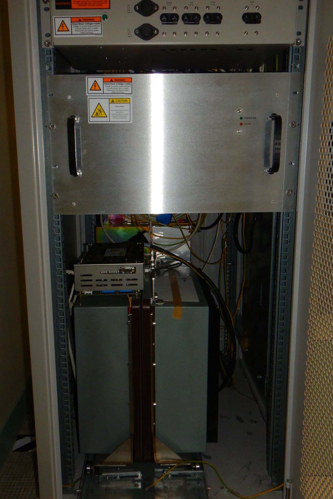 FEI Helios NanoLab 400 used for sale price #9262998, 2009 > buy from CAE