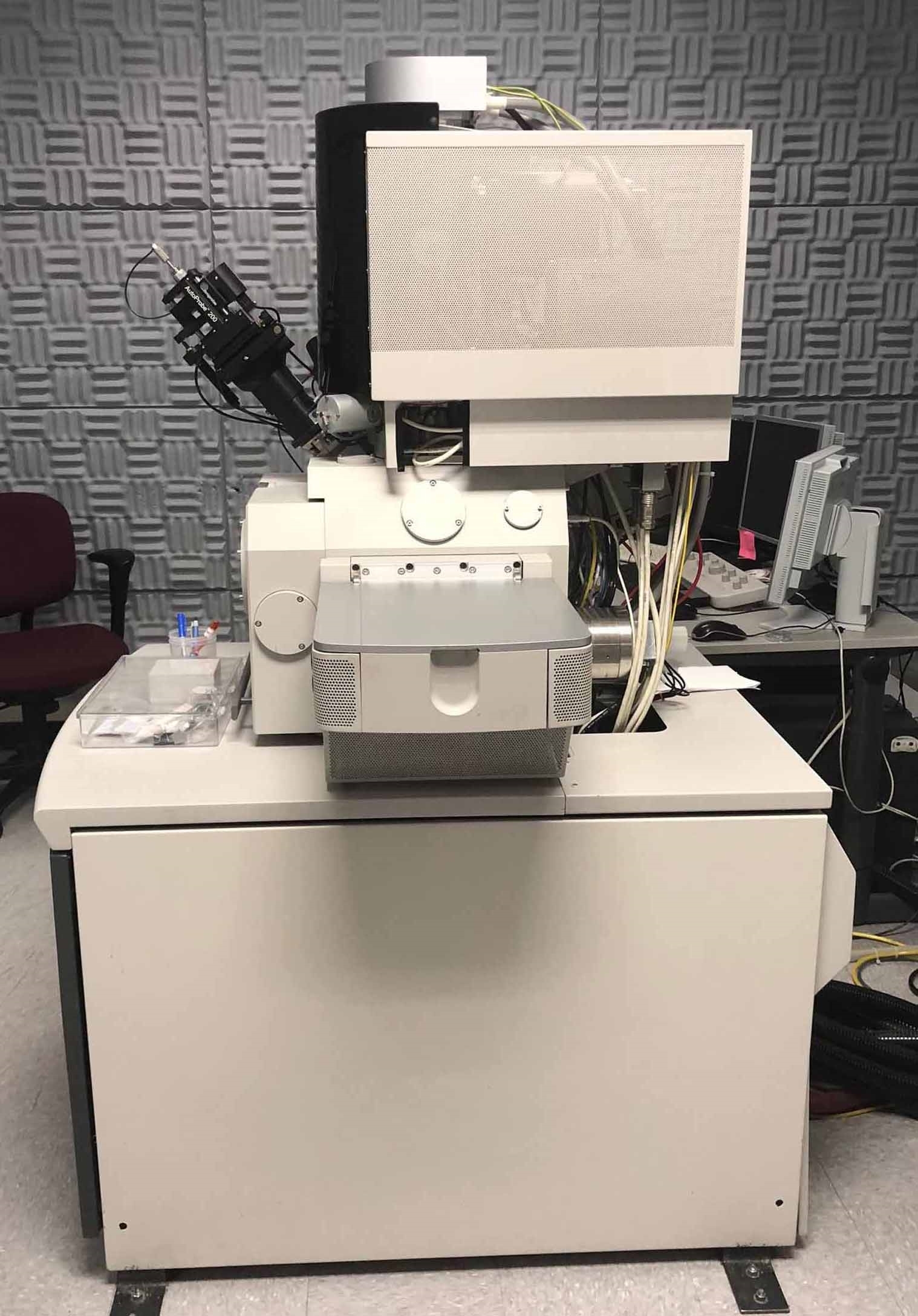 FEI Helios NanoLab 400 used for sale price #9194575, 2007 > buy from CAE