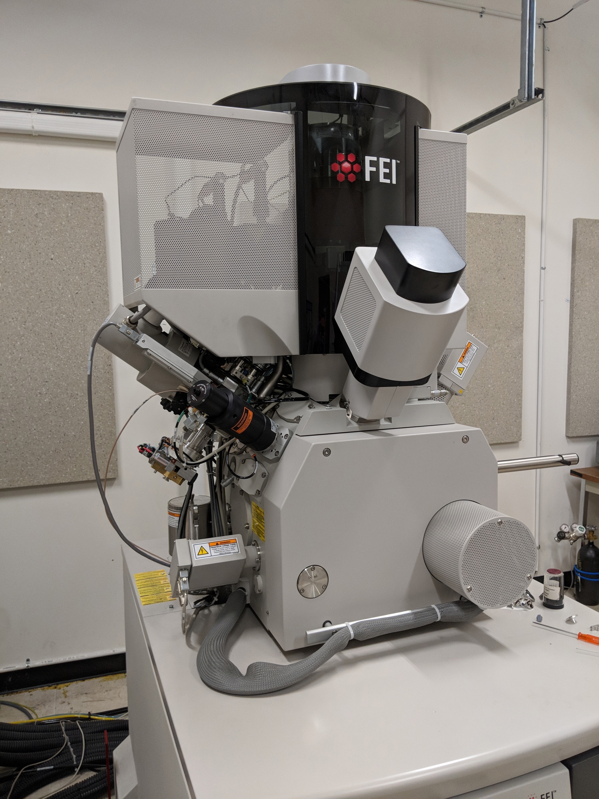 FEI Helios NanoLab 660 used for sale price #9191763, 2014 > buy from CAE