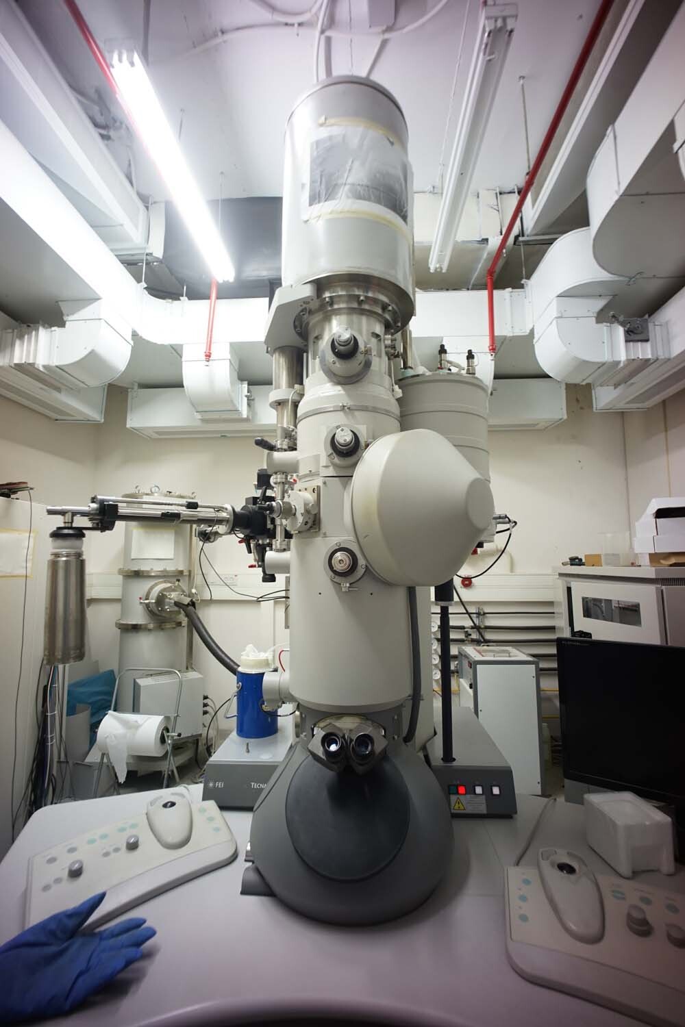 FEI Tecnai G2 30 Polara SEM used for sale price #9409869 > buy from CAE