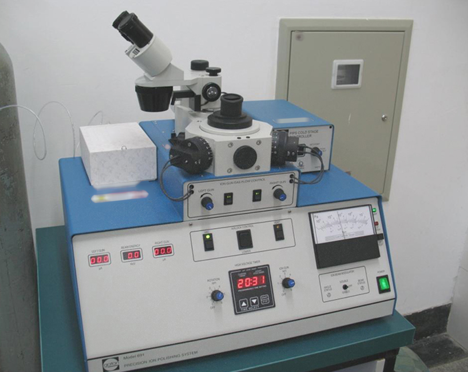 GATAN 691 離子研磨機 用於銷售價格 #293817750 > 從 CAE 購買