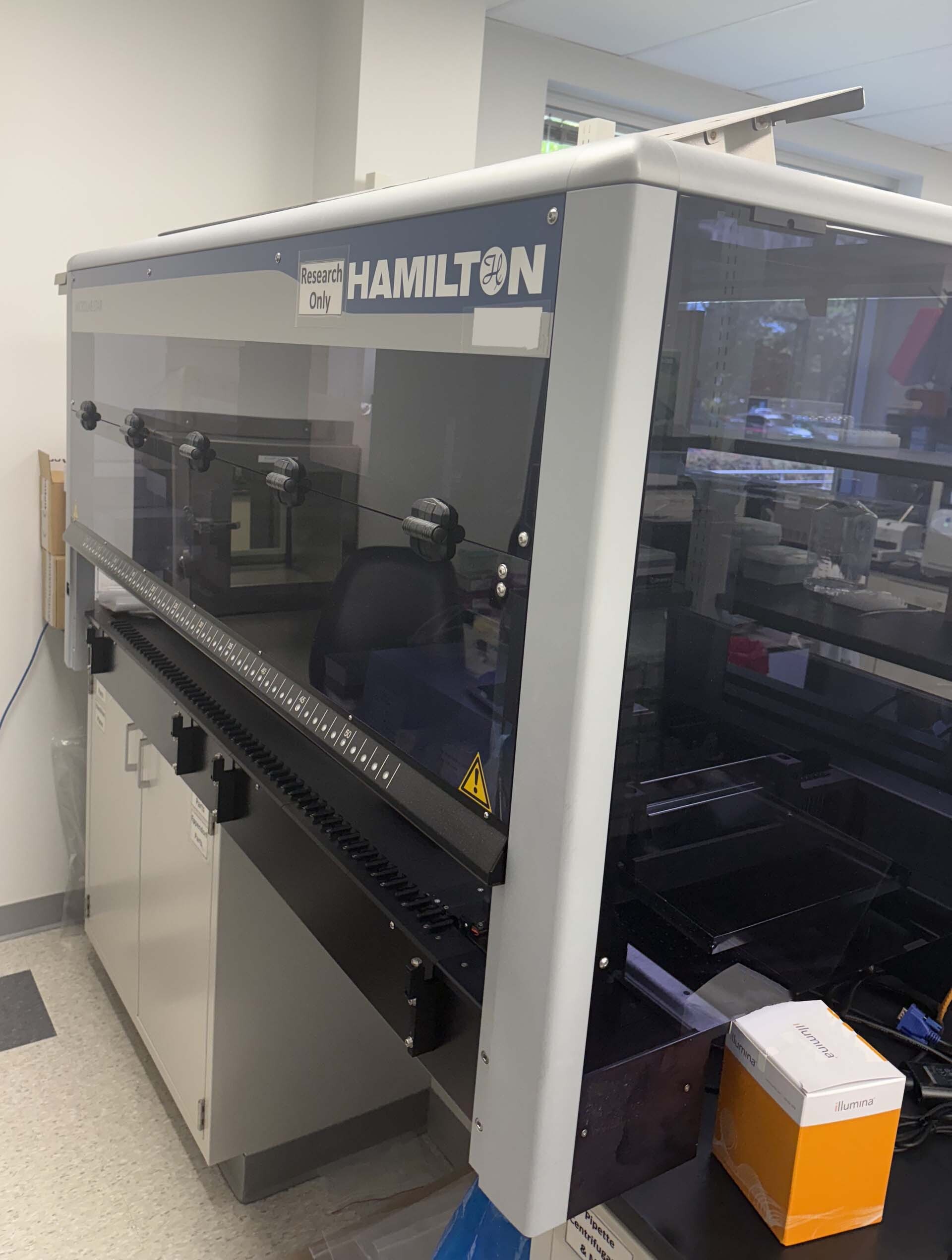HAMILTON ROBOTICS Liquid handler Lab Equipment used for sale price ...