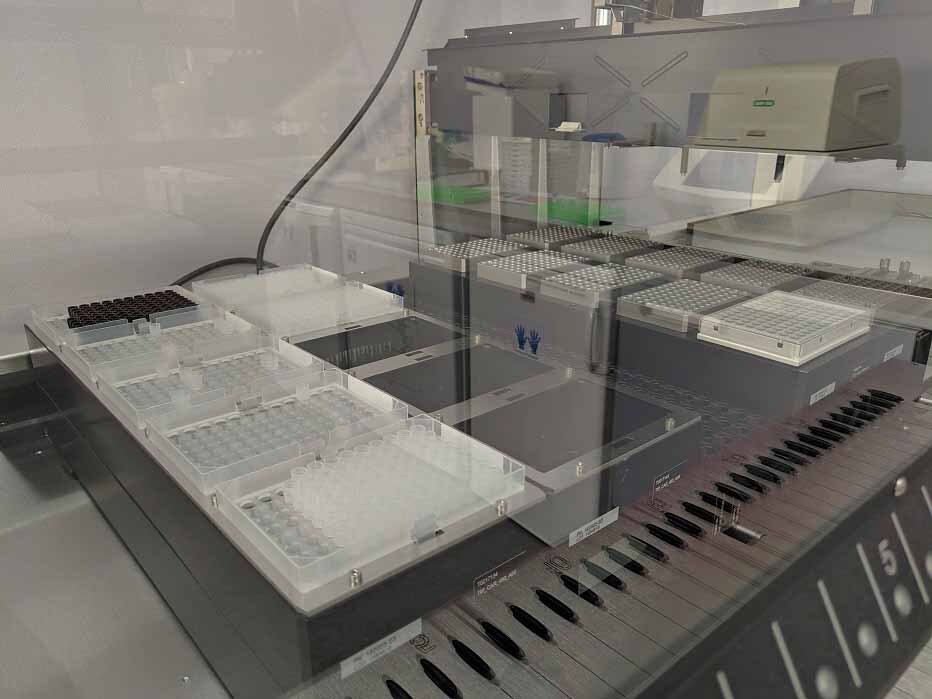 HAMILTON ROBOTICS MicroLab STARLet used for sale price #293594725 > buy ...