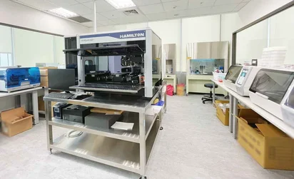 HAMILTON ROBOTICS MicroLab STARLet Lab Equipment used for sale price ...