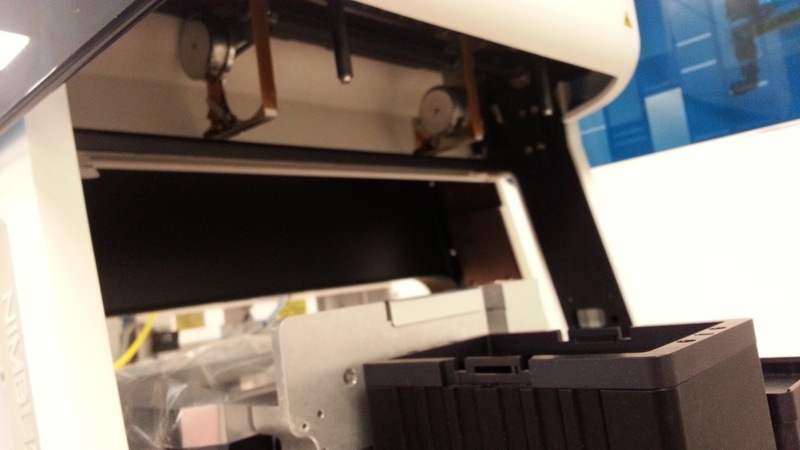 HAMILTON MicroLab Nimbus Lab Equipment used for sale price #9030348 ...