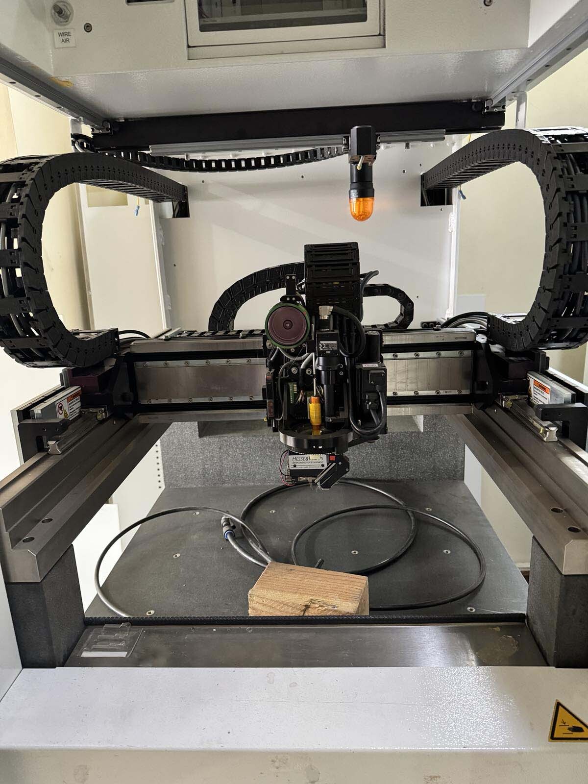 HESSE & KNIPPS Bondjet 820 Bonder used for sale price #293767538, 2009 > buy from CAE