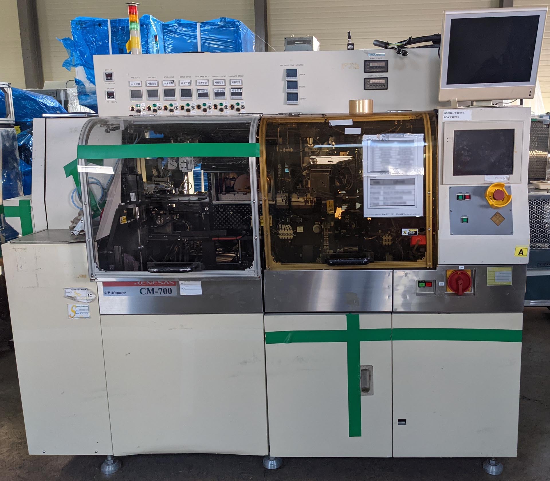 HITACHI / RENESAS CM 700 晶圆粘贴设备 用于销售价格 #9400420, 2006 > 从 CAE 购买