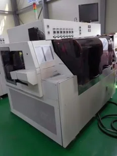 HITACHI CM 700 다이 어태처 판매 가격 #9258940, 2007에 사용됨 > CAE에서 구매