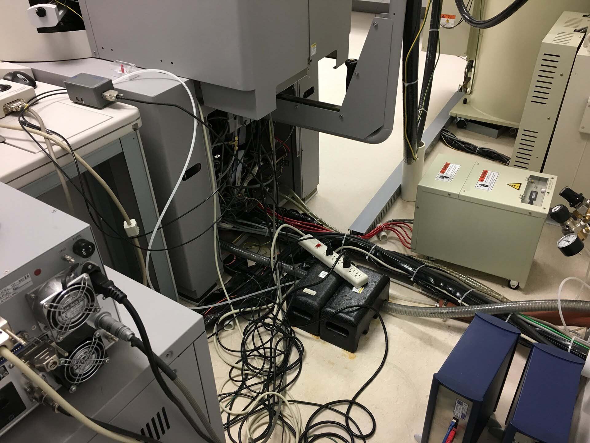 HITACHI HD-2000 SEM used for sale price #9311163, 2003 > buy from CAE