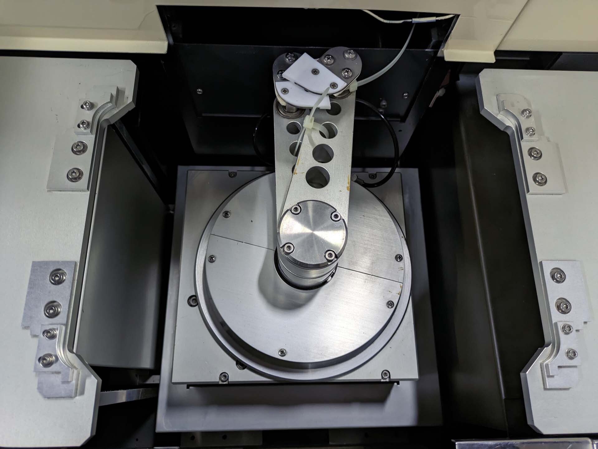 HITACHI LS 6000 Mask & Wafer Inspector used for sale price #293762282 ...