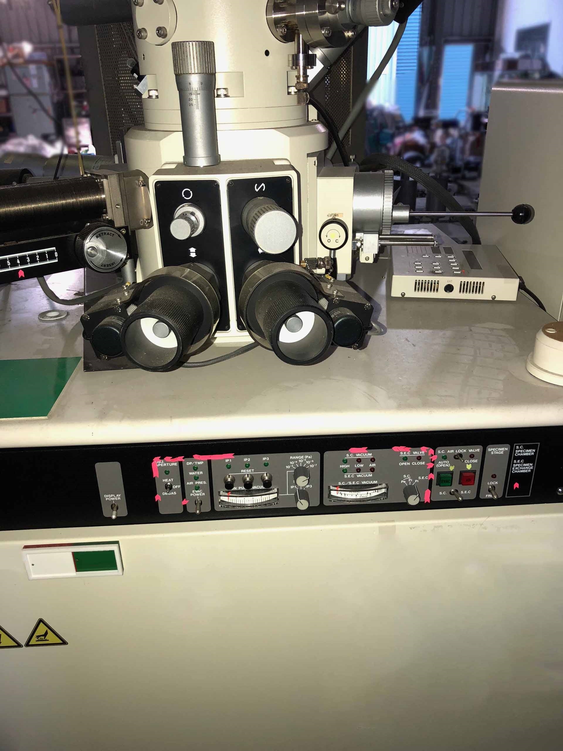HITACHI S-4500 SEM used for sale price #9207976, 1996 > buy from CAE