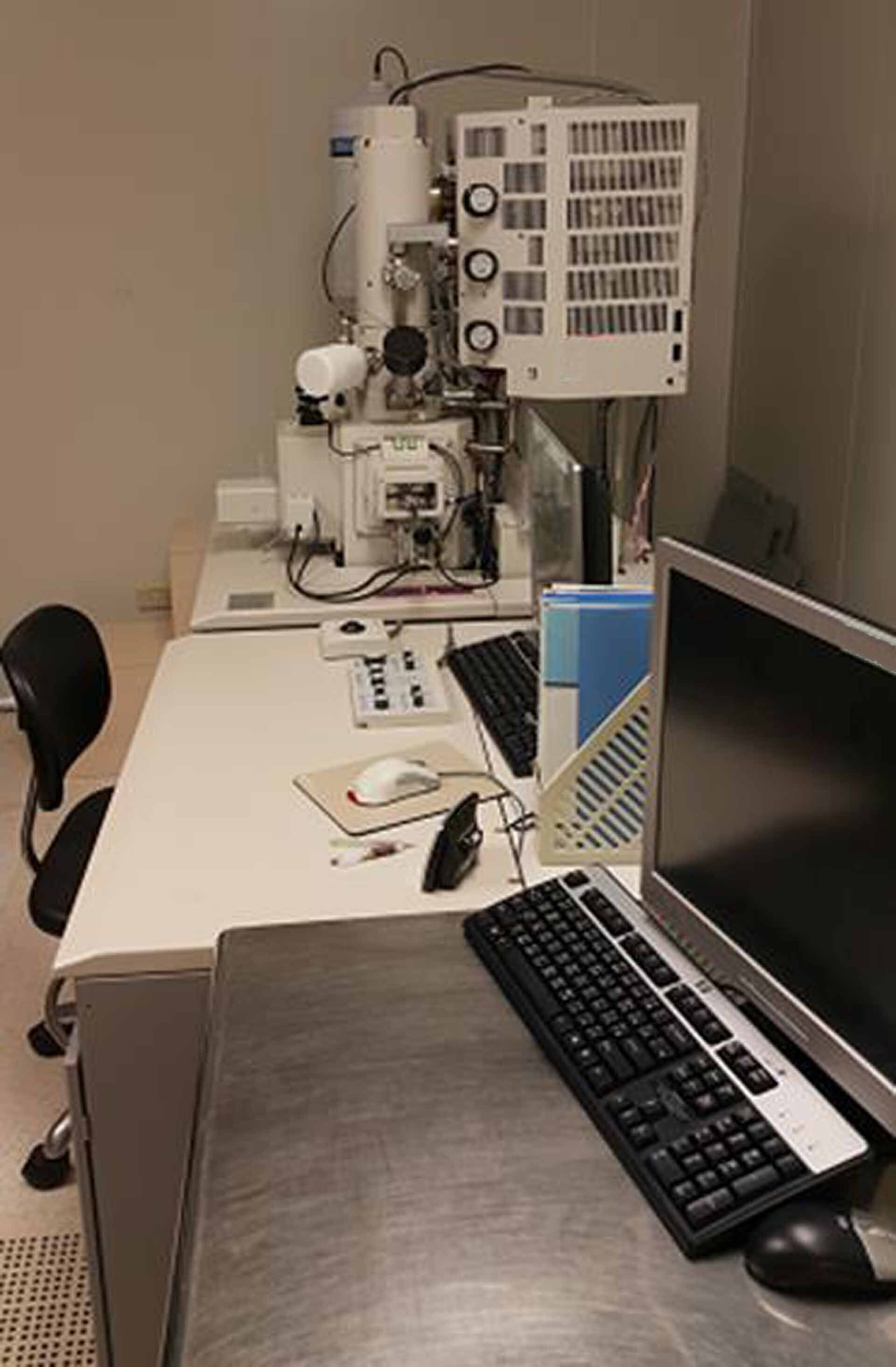 HITACHI S-4800 SEM used for sale price #9209753, 2008 > buy from CAE