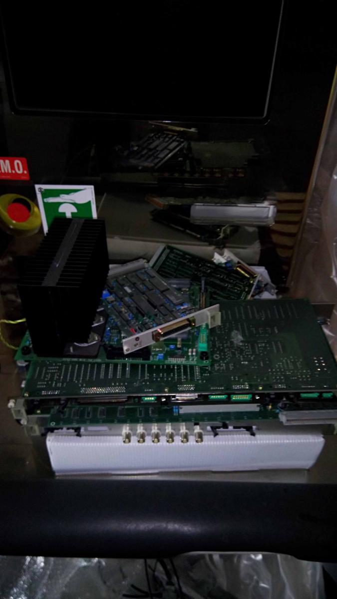 HITACHI S-9300 SEM used for sale price #9169651 > buy from CAE