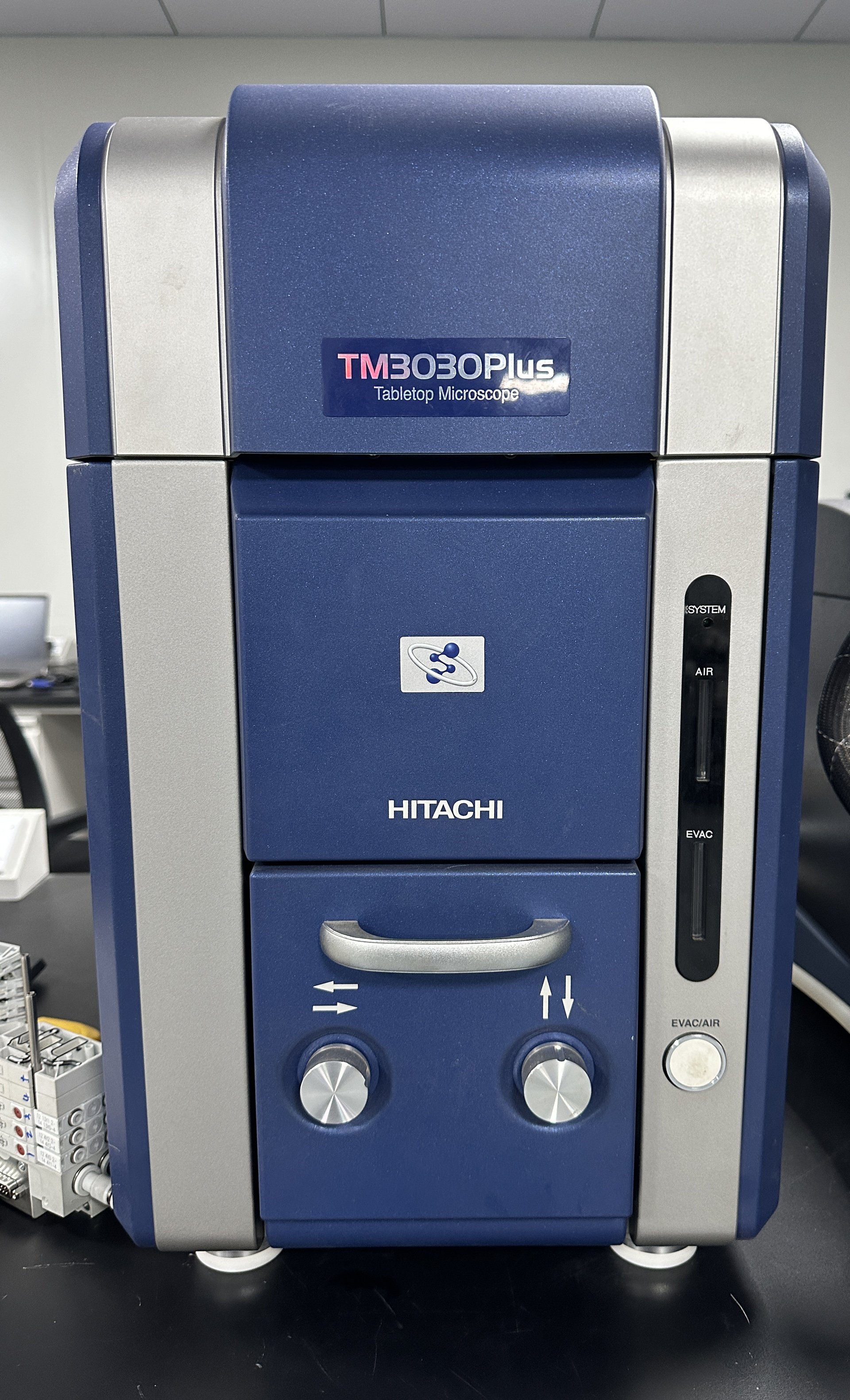 HITACHI TM-3030 Plus SEM 판매 가격 #293779279, 2017에 사용됨 > CAE에서 구매