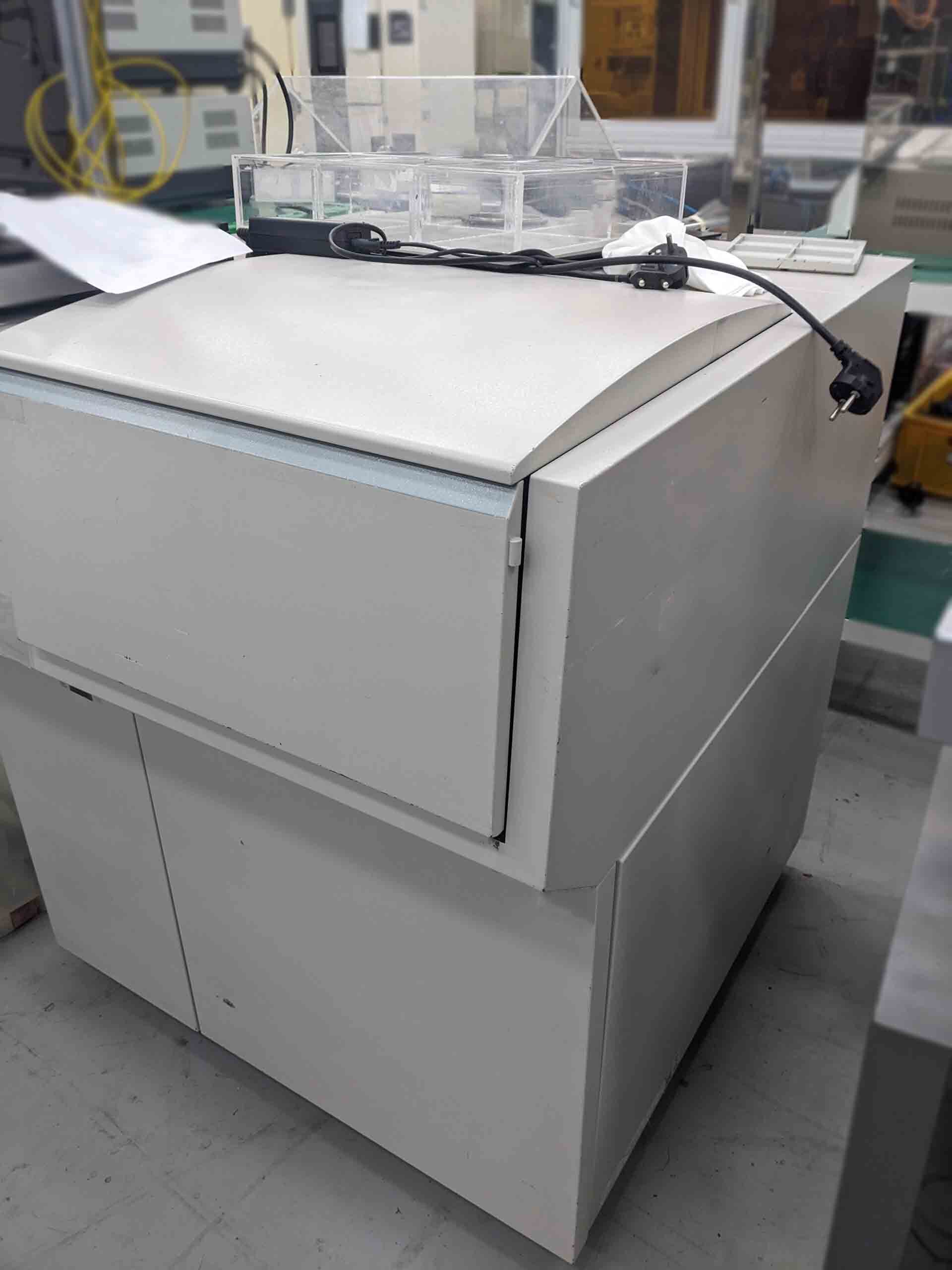 HITACHI U-4100 used for sale price #293640571, 2009 > buy from CAE