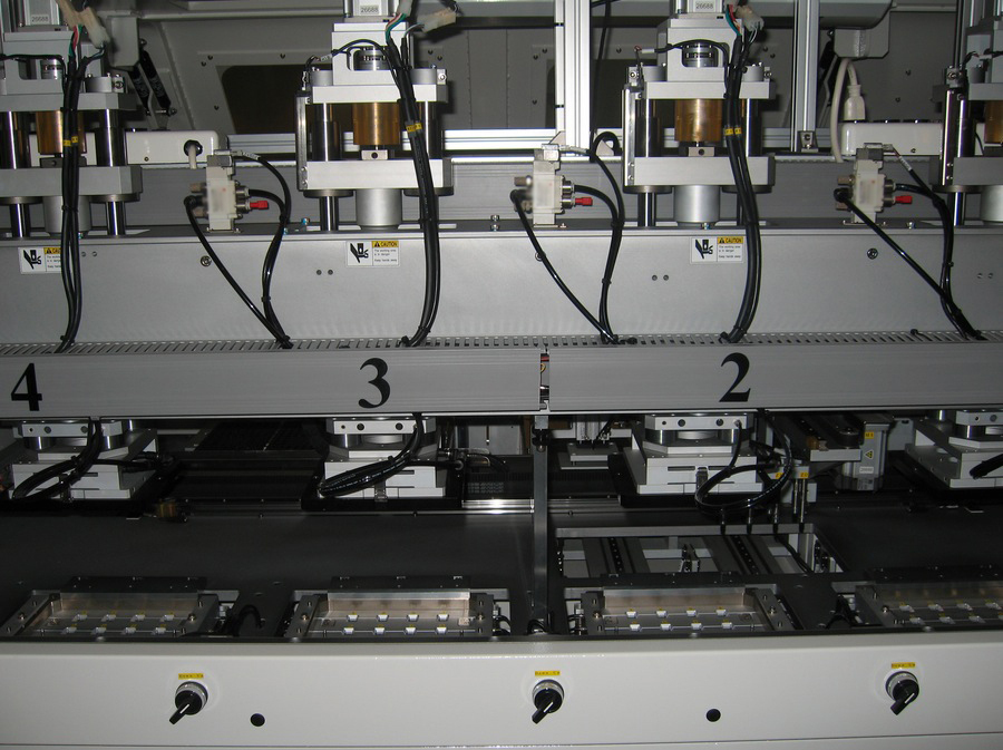 HONTECH HT-3302A Handler used for sale price #9037094, 2005 > buy from CAE