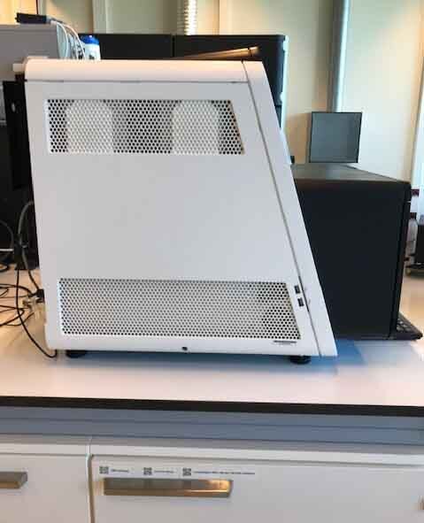 ILLUMINA NextSeq 500 Lab Equipment used for sale price #293727831, 2015 ...