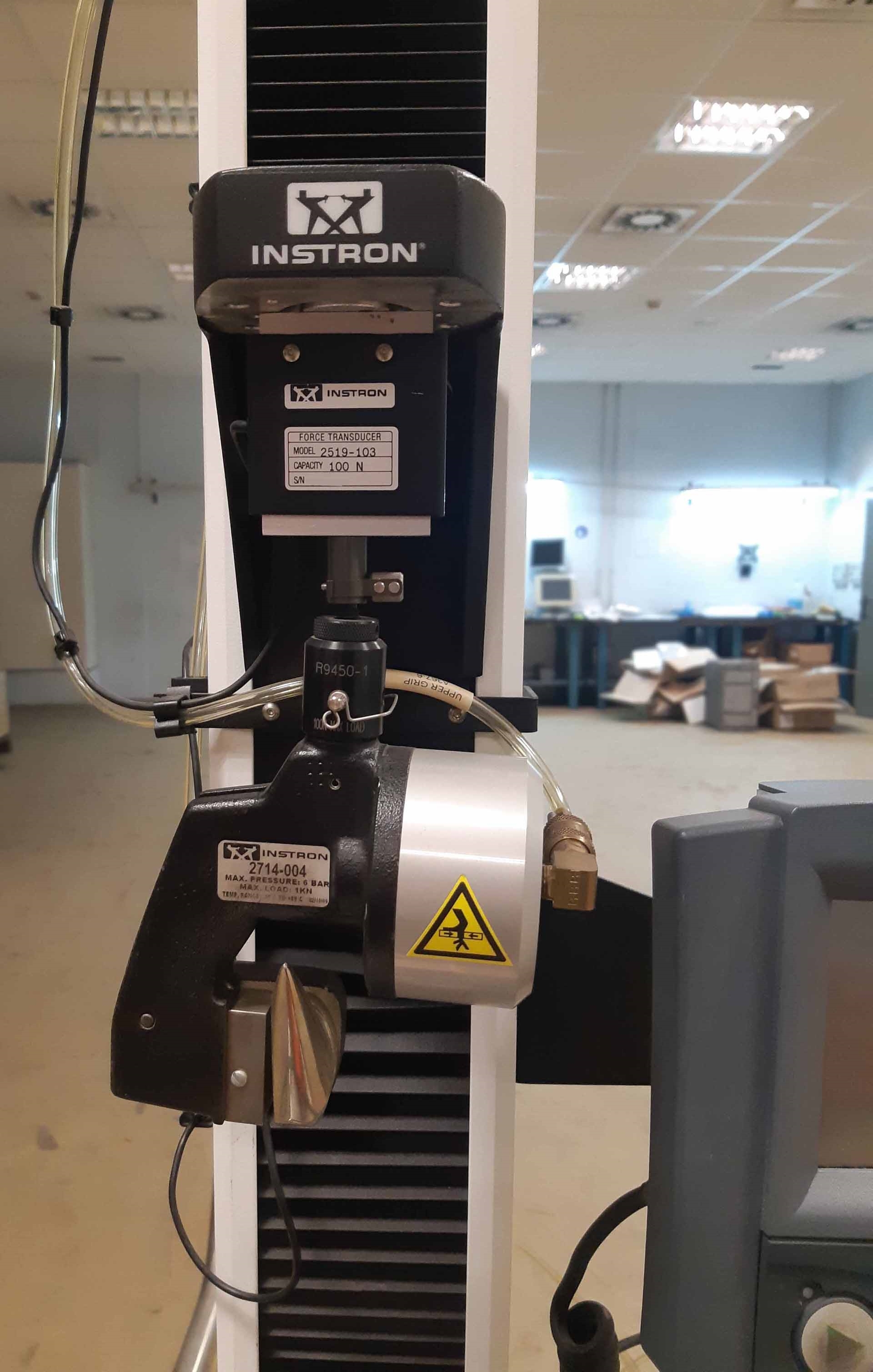 INSTRON 3345 used for sale price #9230195, 2009 > buy from CAE