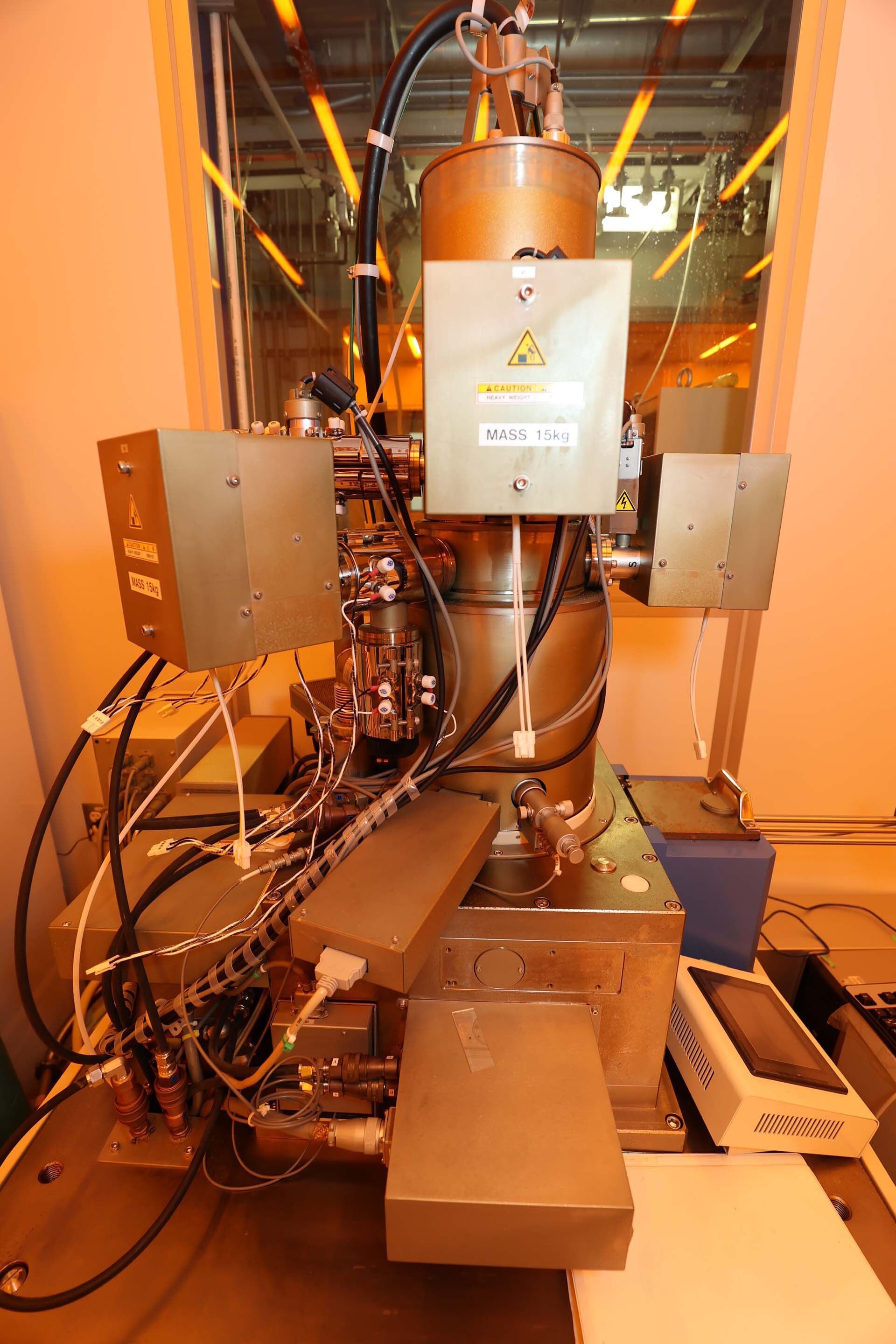 JEOL JBX-5500ZB SEM Used for sale price #293662495, 2009 > buy from CAE