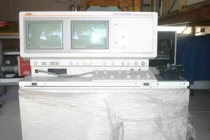 JEOL JSM 6300F SEM used for sale price #116159, 1993 > buy from CAE