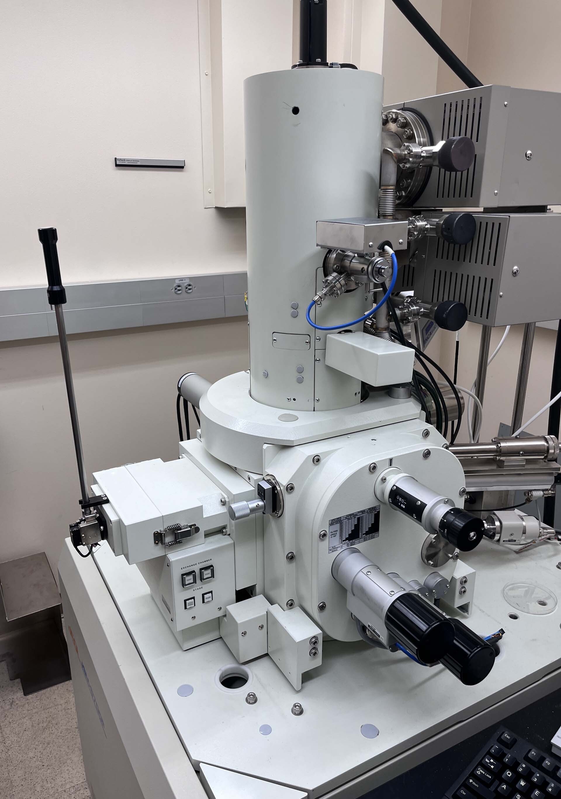 JEOL JSM 6700F SEM 익숙한 판매용 가격 #293652431 > 사다 from CAE