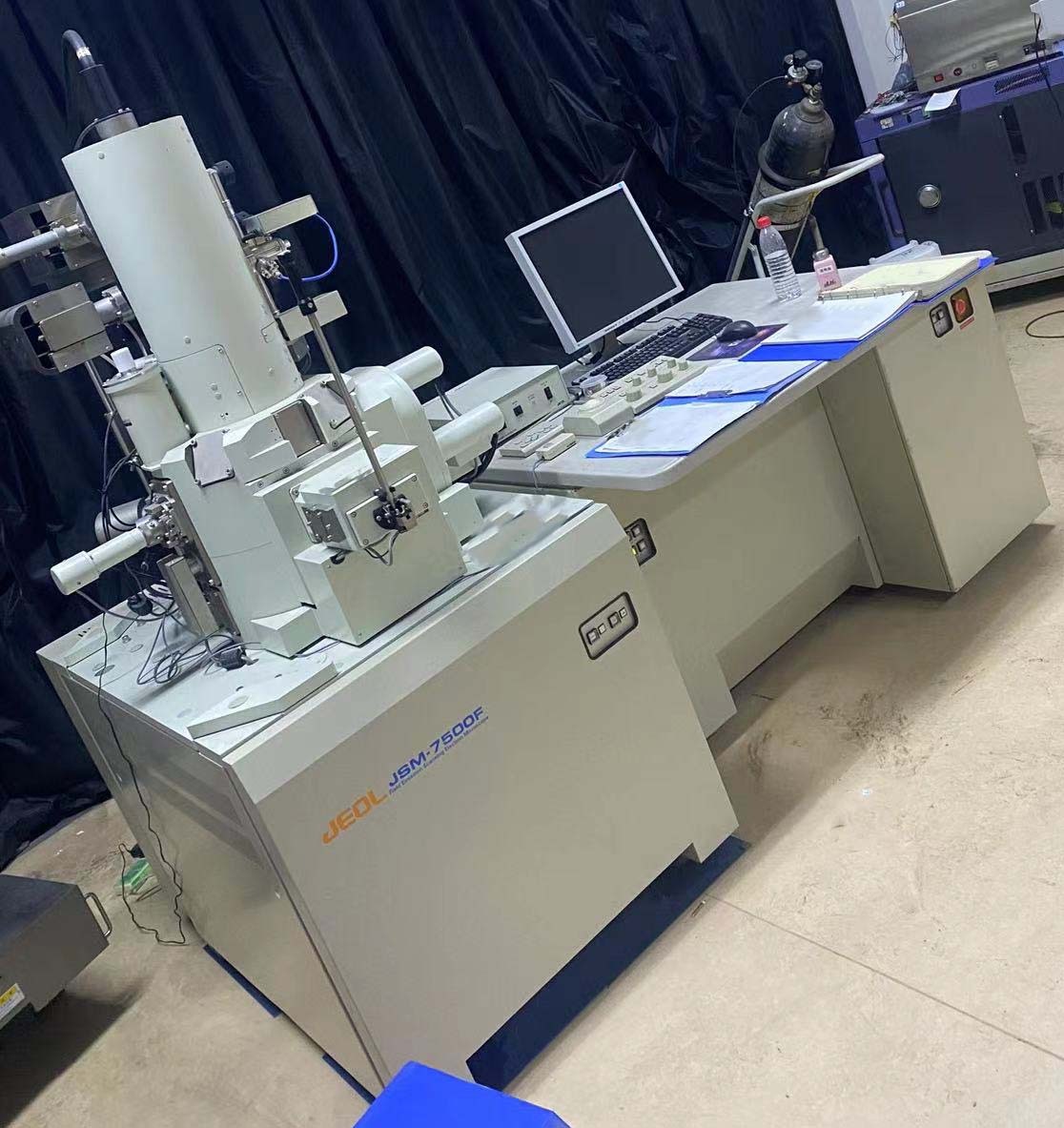 JEOL JSM 7500F SEM 판매 가격 #293587180에 사용됨 > CAE에서 구매