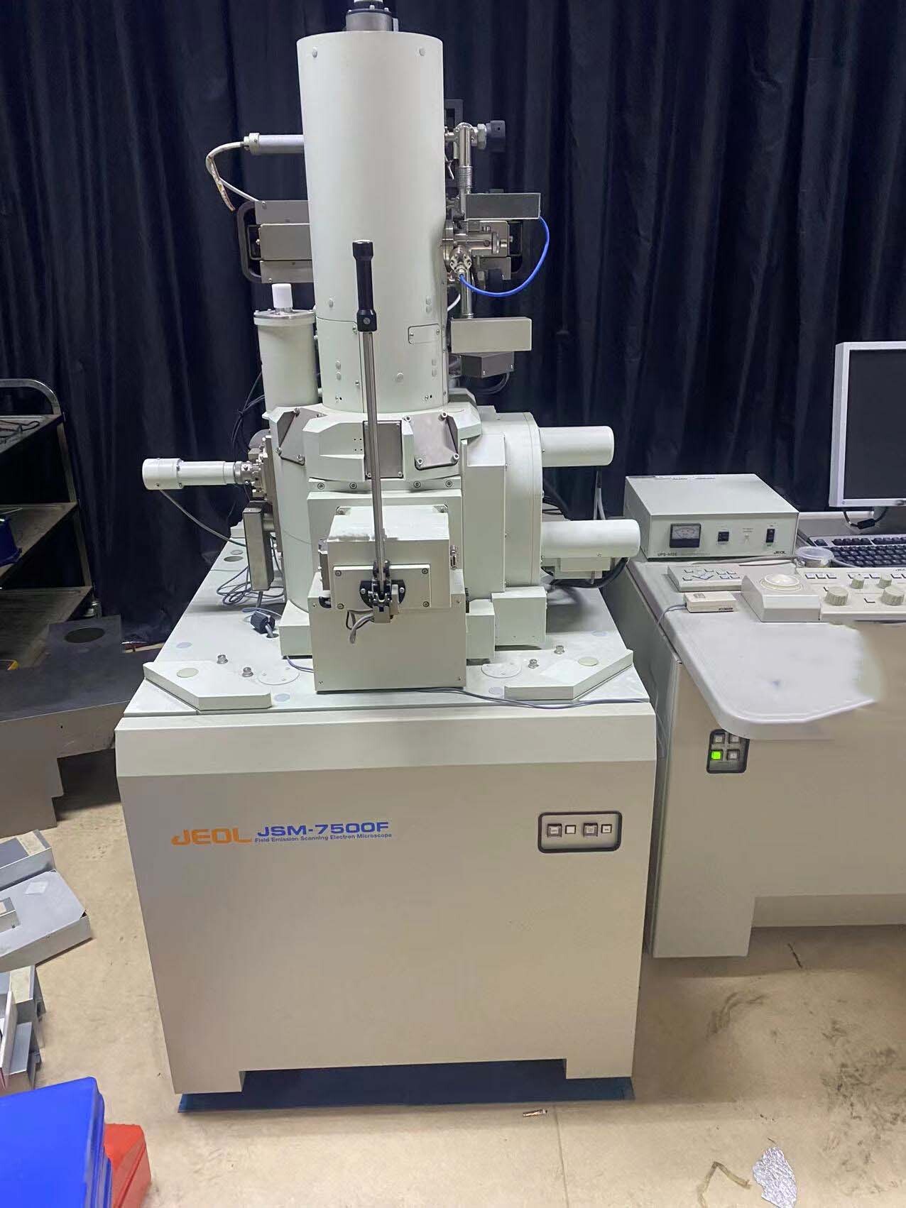 JEOL JSM 7500F SEM 用 待售的 價格 #293587180 > 購買 from CAE