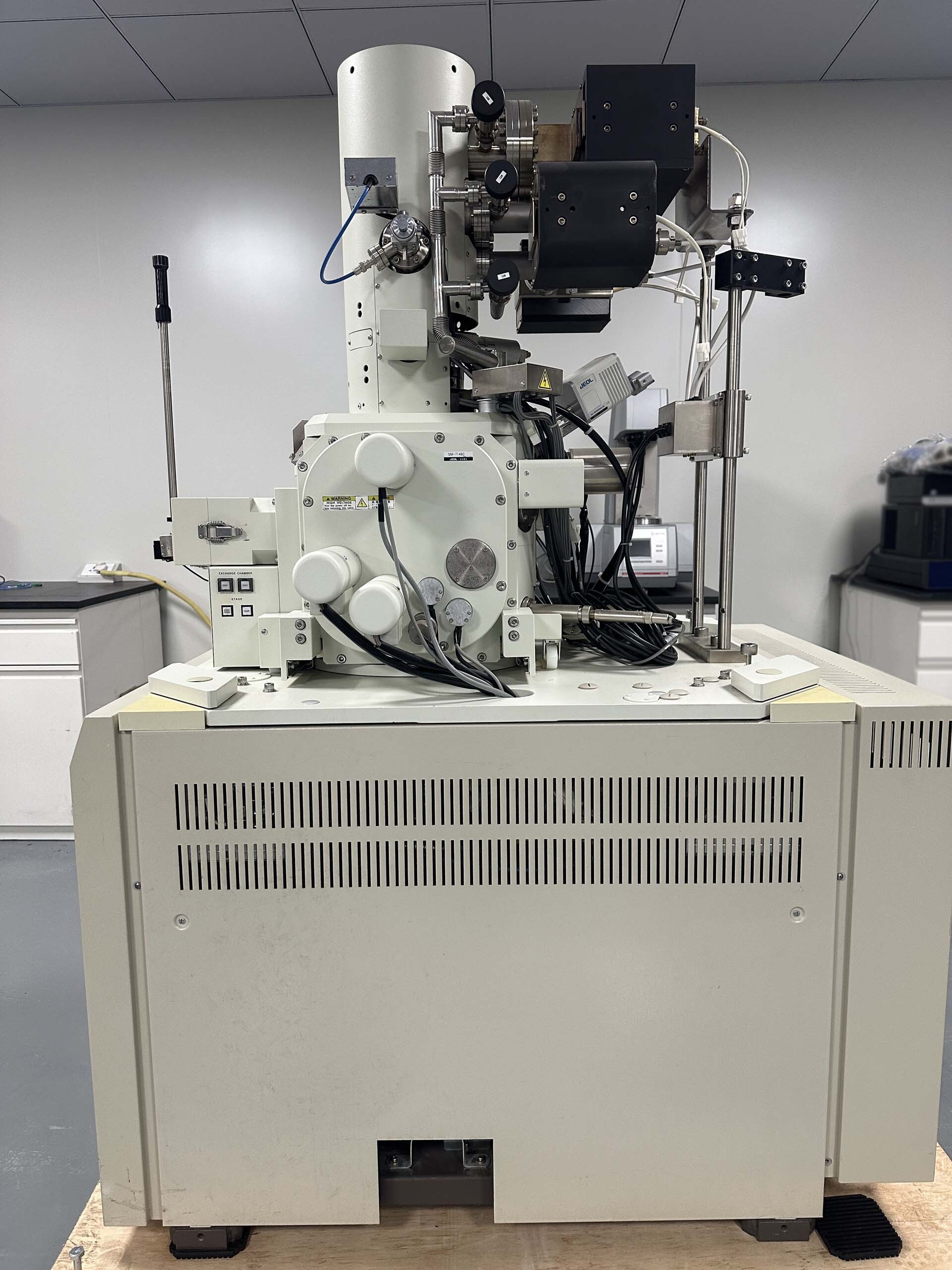 JEOL JSM 7500F SEM 用於銷售價格 #293763060 > 從 CAE 購買