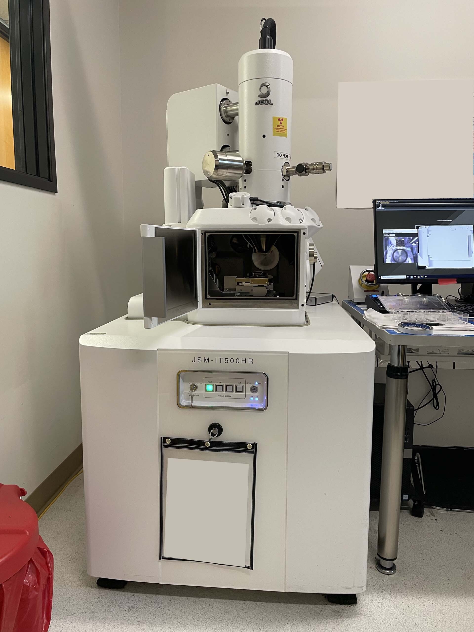 JEOL JSM IT500 HR SEM used for sale price #293747829, 2018 > buy from CAE