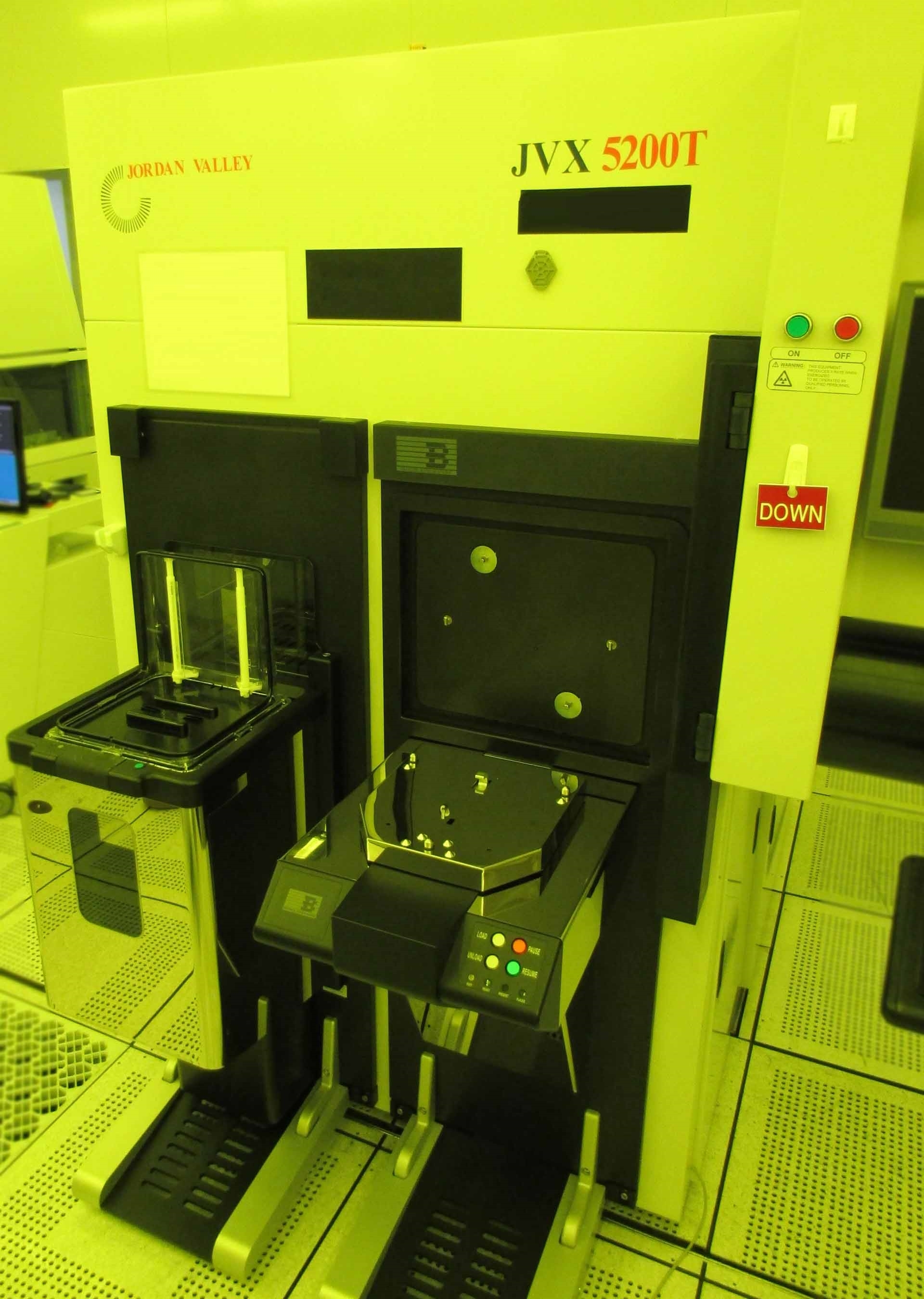 JORDAN VALLEY JVX 5200T X-ray Equipment used for sale price #9220292 ...