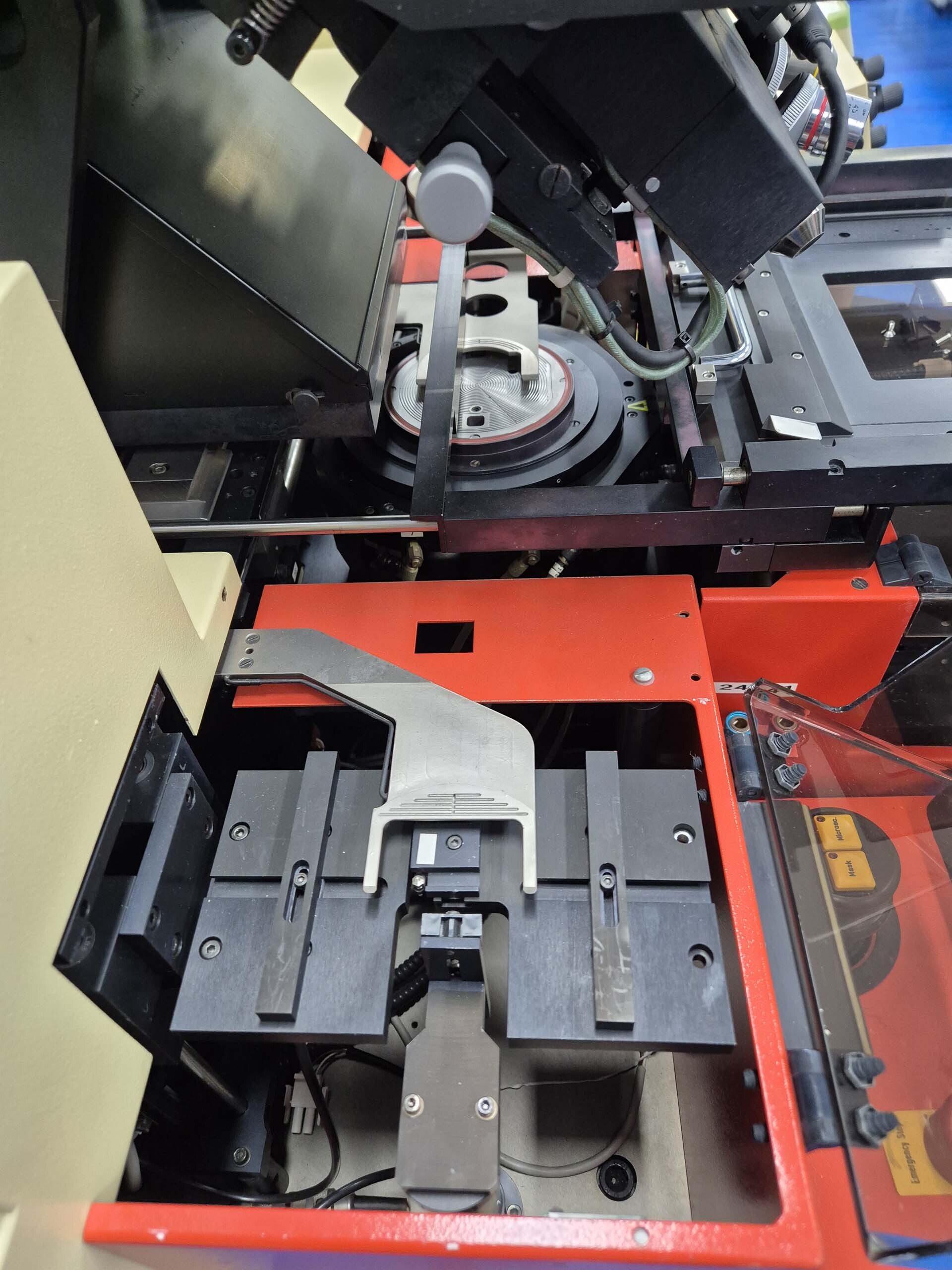 KARL SUSS / MICROTEC MA-150EL Mask Aligner used for sale price #293799117, 1996 > buy from CAE