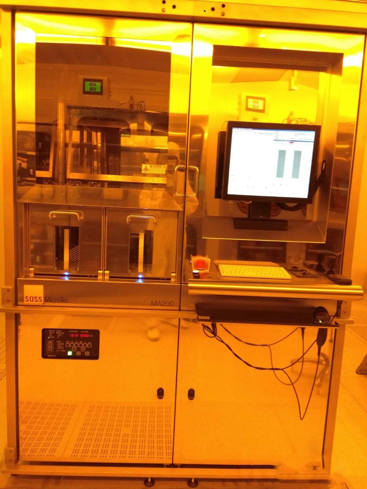 KARL SUSS / MICROTEC MA200 GEN3 光罩對準曝光系統 用於銷售價格 #9289681 > 從 CAE 購買