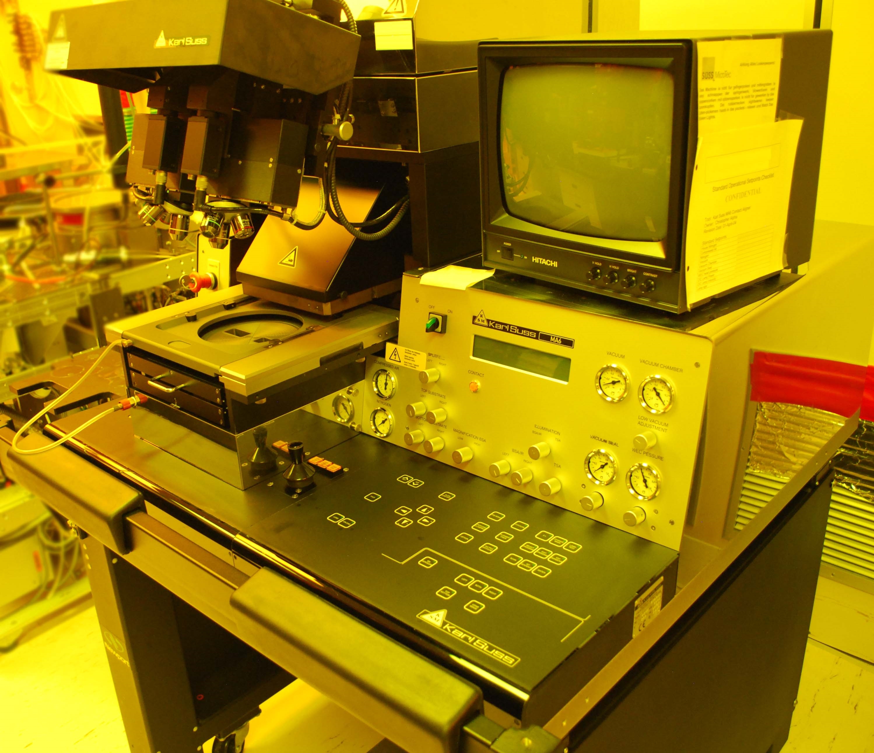 KARL SUSS / MICROTEC MA 6 마스크 얼라이너 판매 가격 #9197150에 사용됨 > CAE에서 구매