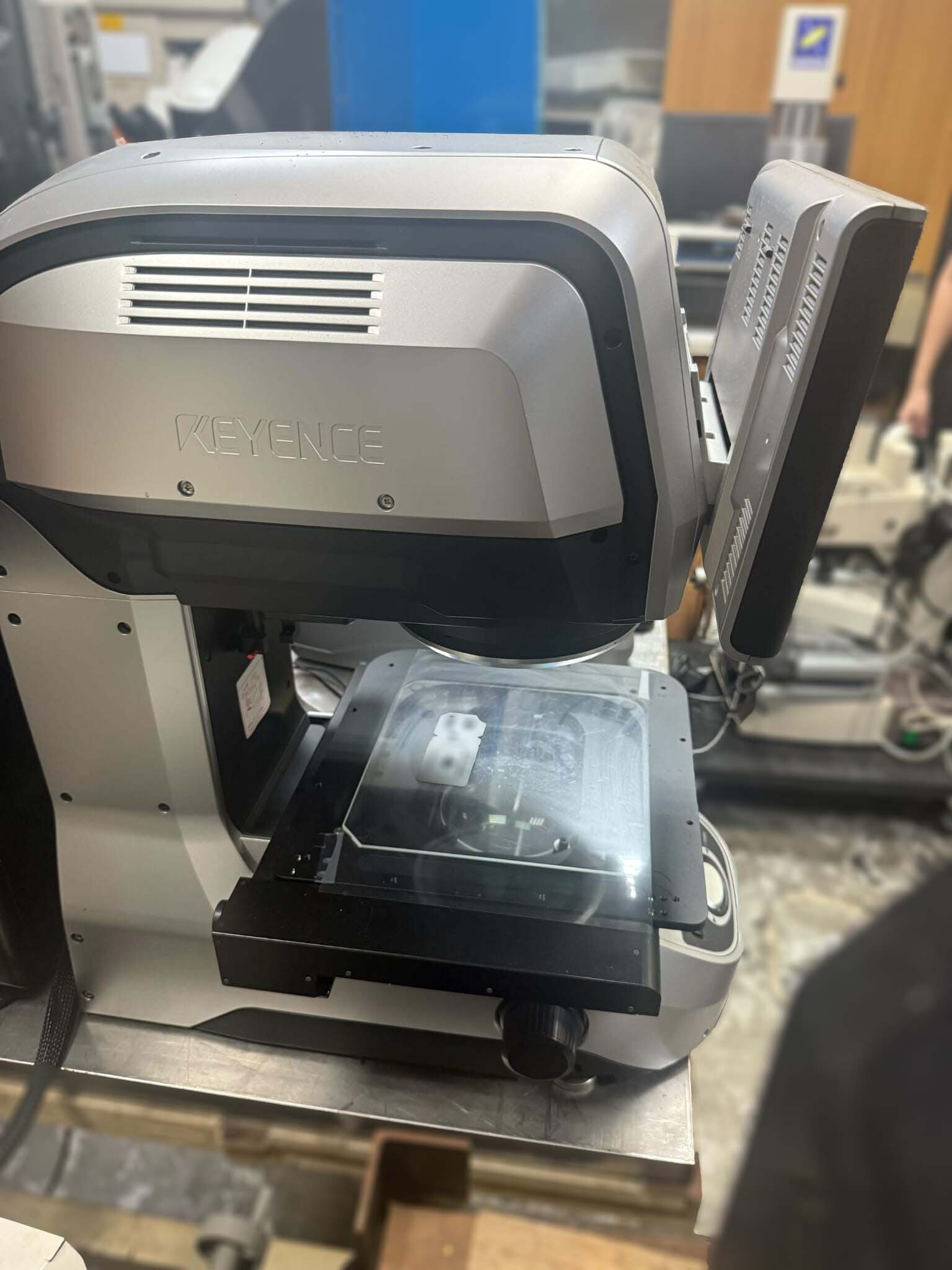 KEYENCE IM-8020 현미경 판매 가격 #293799537에 사용됨 > CAE에서 구매