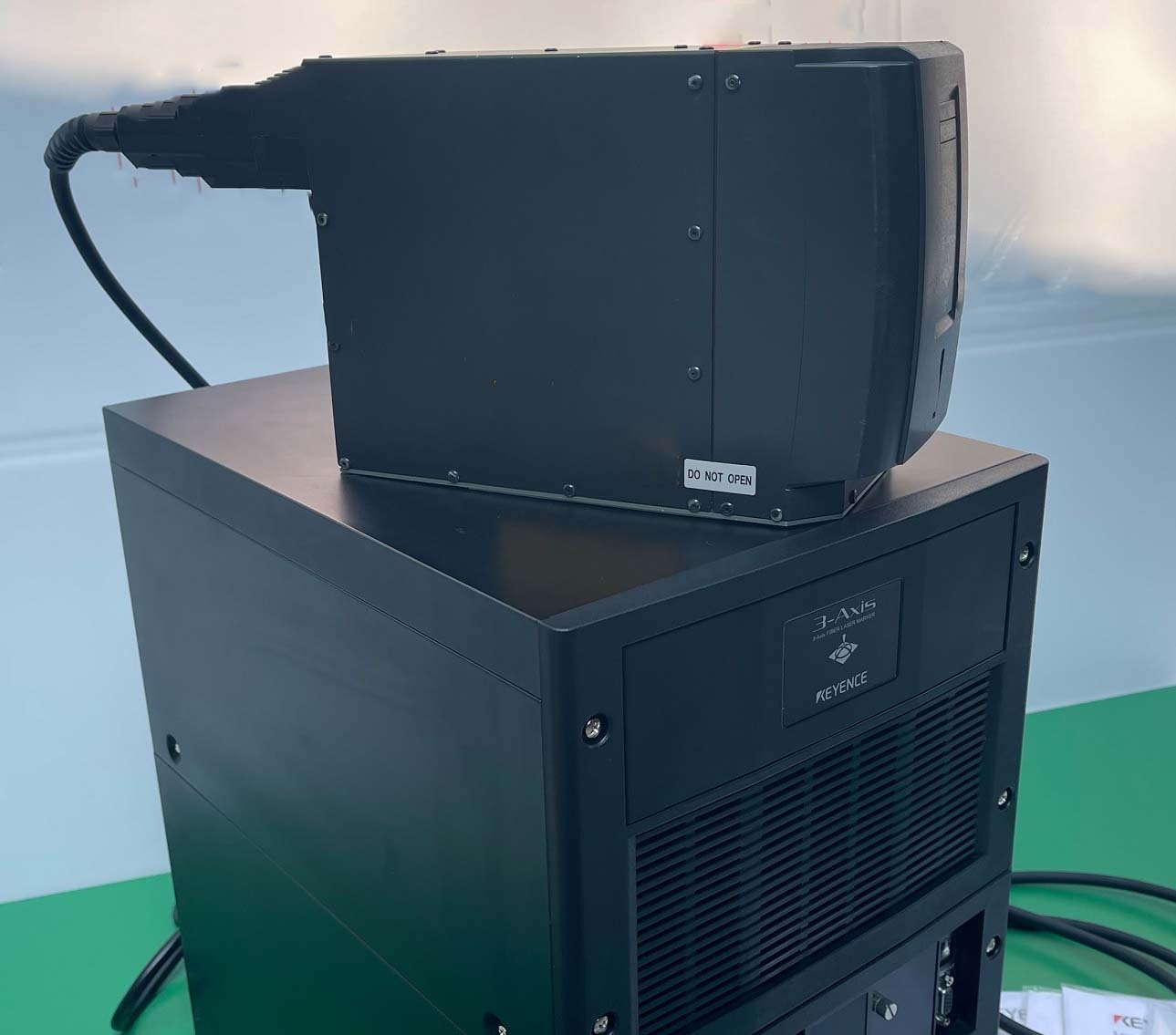 KEYENCE MD-F3200 사용됨 판매용 가격 #293665984, > 구매 로부터 CAE