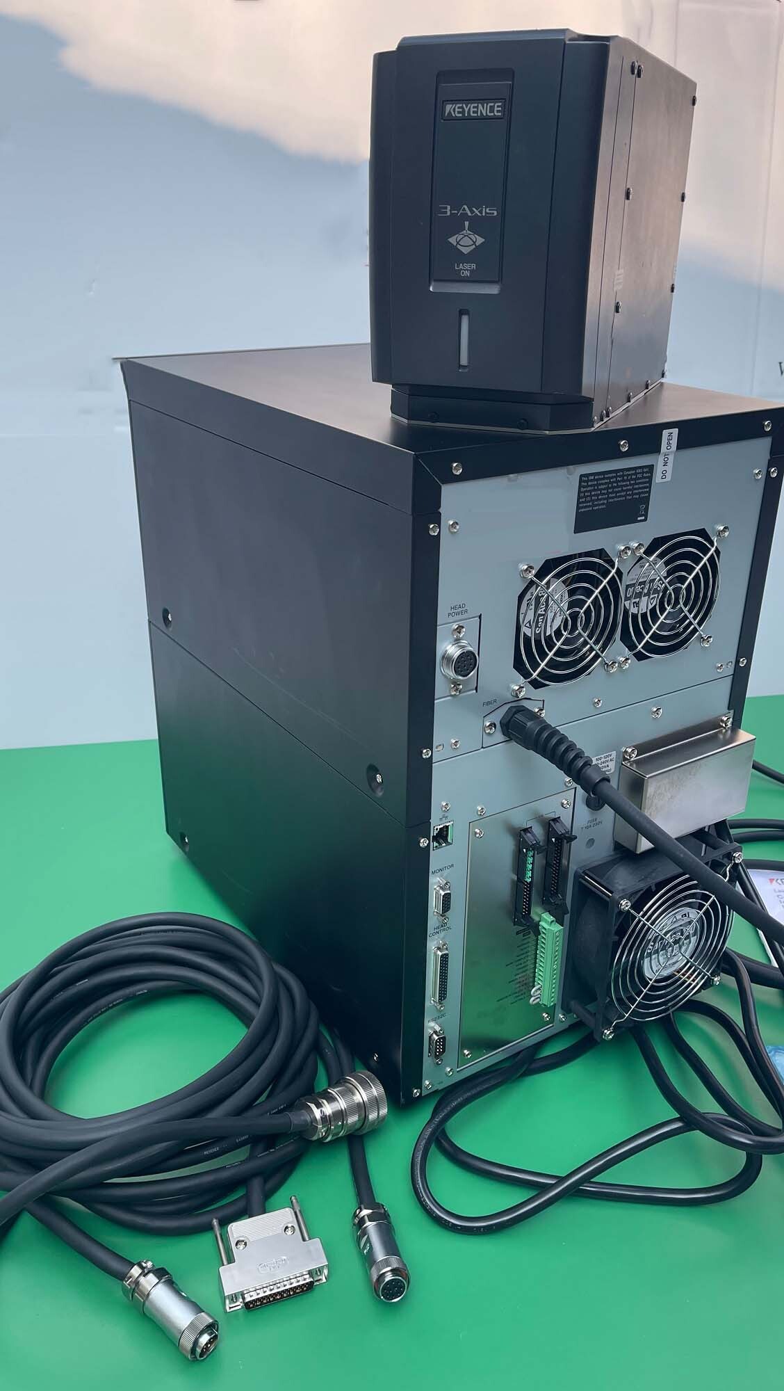 KEYENCE MD-F3200 Used for sale price #293665984, > buy from CAE