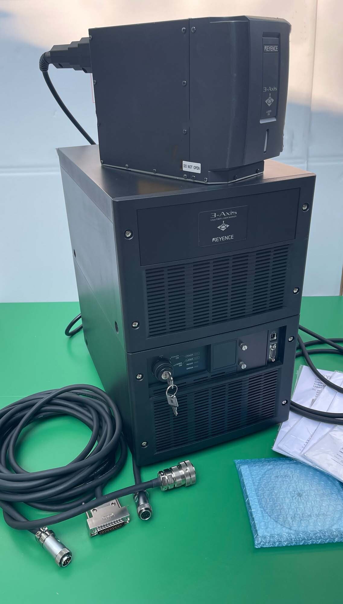 KEYENCE MD-F3200 사용됨 판매용 가격 #293665984, > 구매 로부터 CAE